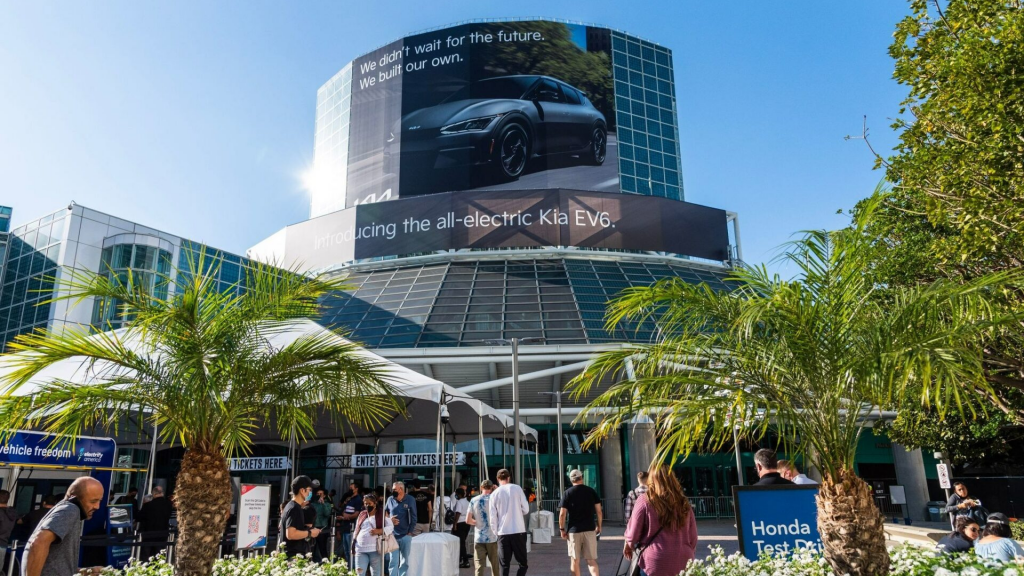 How the Auto Industry Leverages Events Like the LA Auto Show - PushAgency